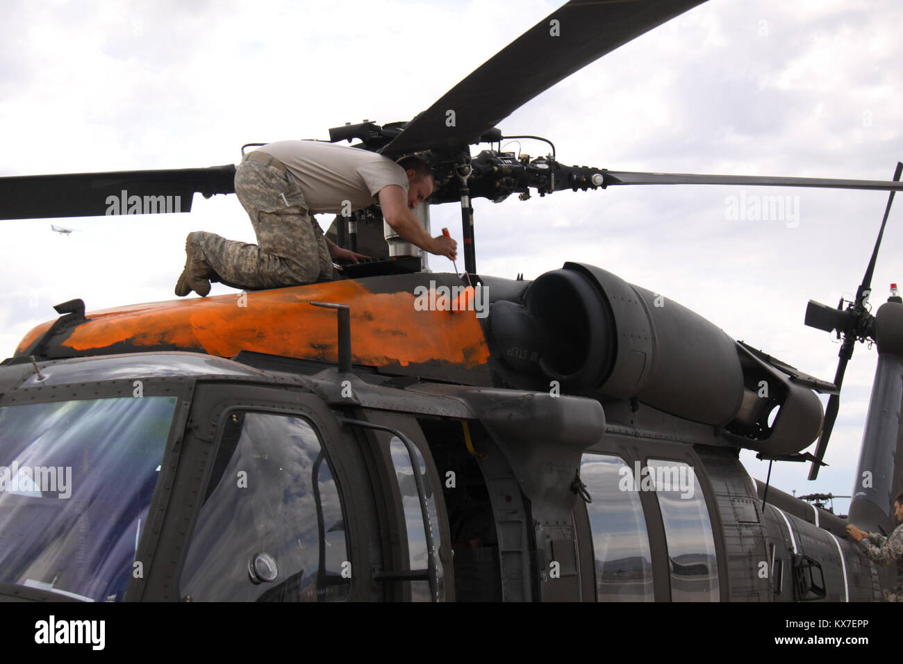 U.S. Army National Guard personnel daily duties and life. Working ...