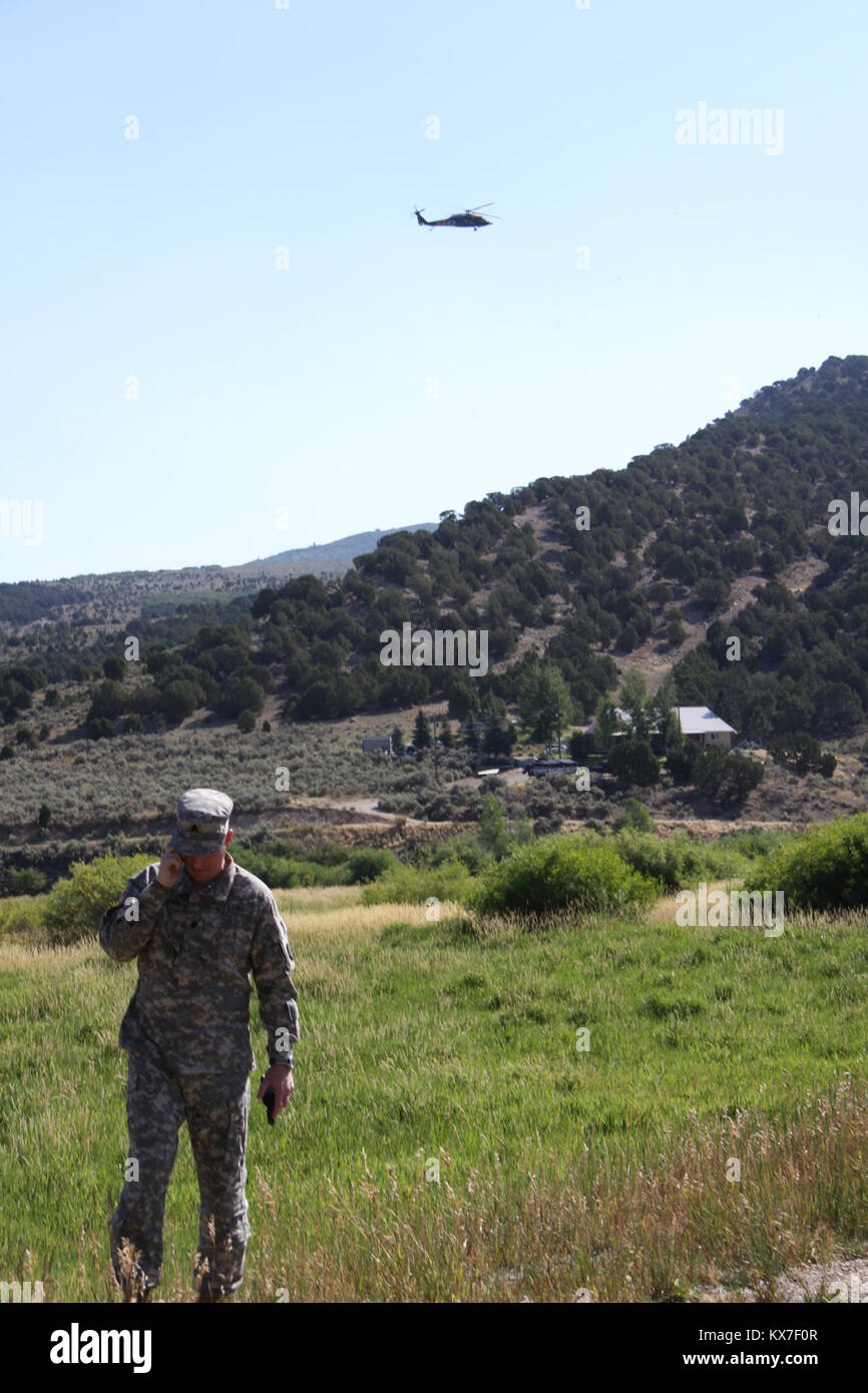 Members of the Utah Army National Guard 2-211th Aviation assit Bureau ...