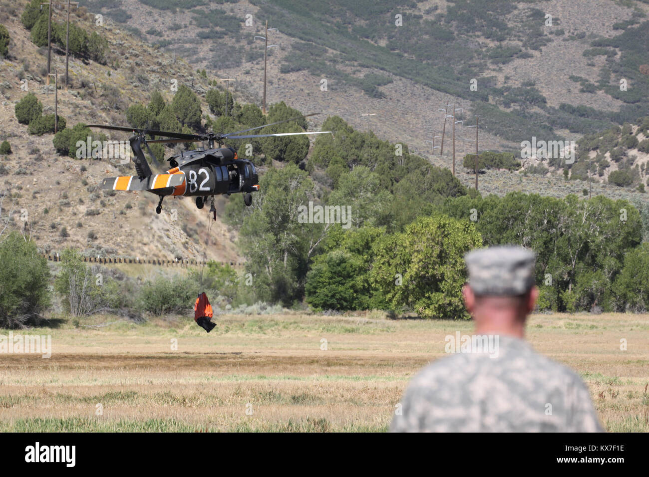 Utah Army National Guard 2-211th Aviation UH-60 Blackhawk helicopters ...