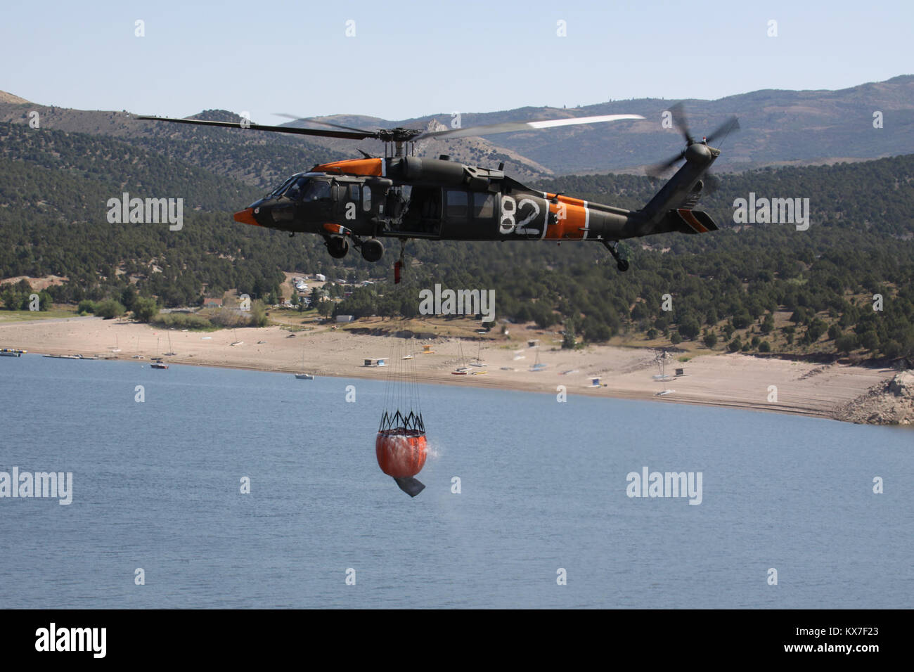 Utah Army National Guard 2-211th Aviation UH-60 Blackhawk helicopters ...