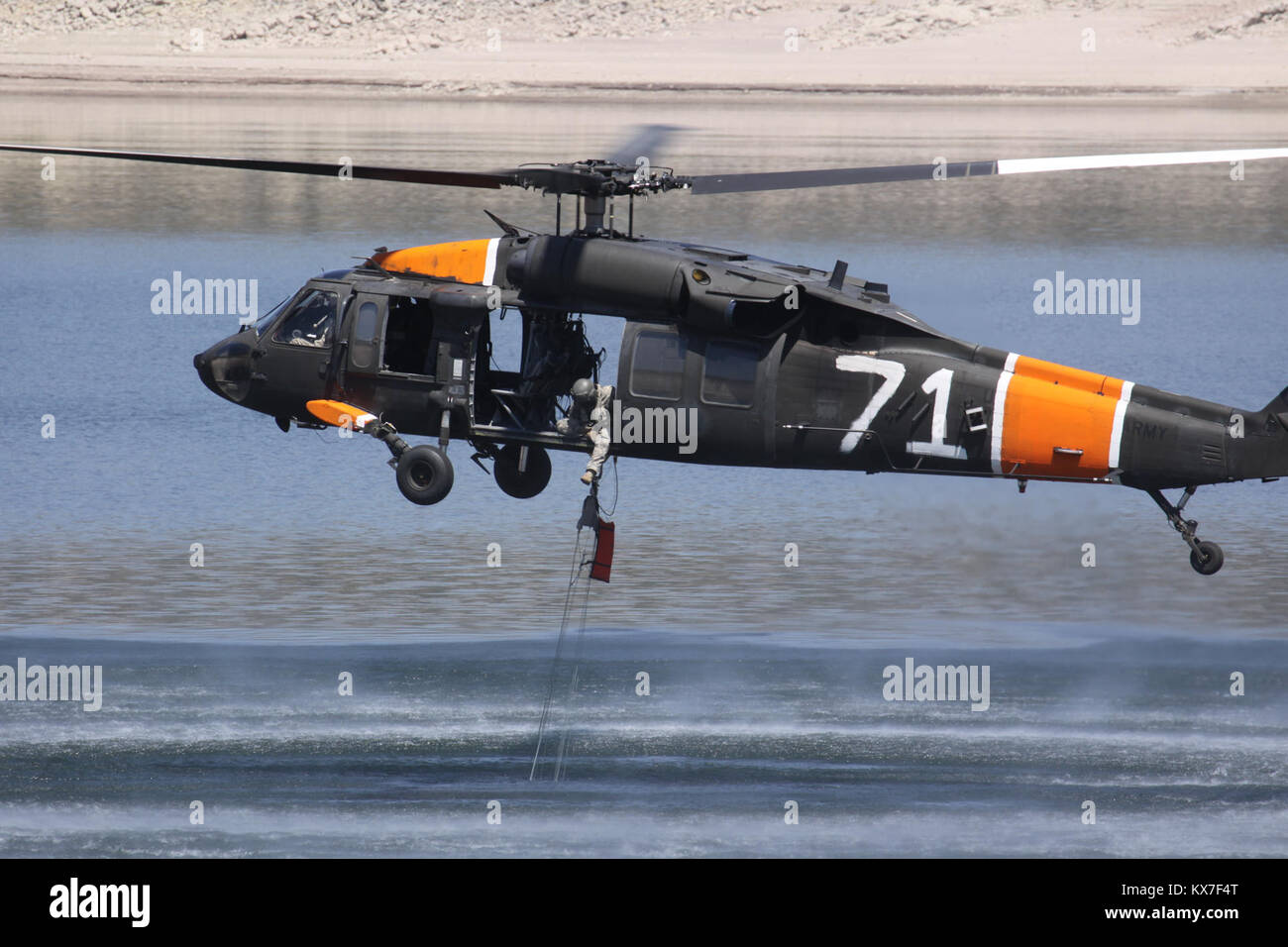 Utah Army National Guard 2-211th Aviation UH-60 Blackhawk helicopters ...