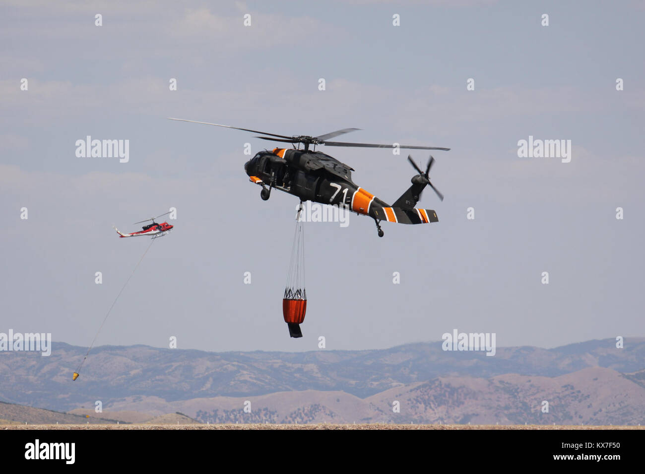 Utah Army National Guard 2-211th Aviation UH-60 Blackhawk helicopters ...