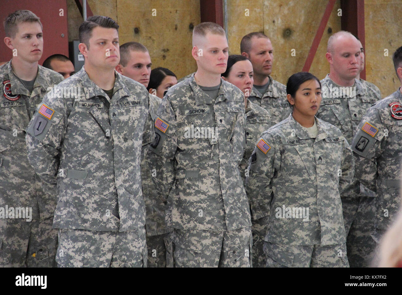Soldiers of the Utah Army Guard's 1-171st Aviation depart on the first ...