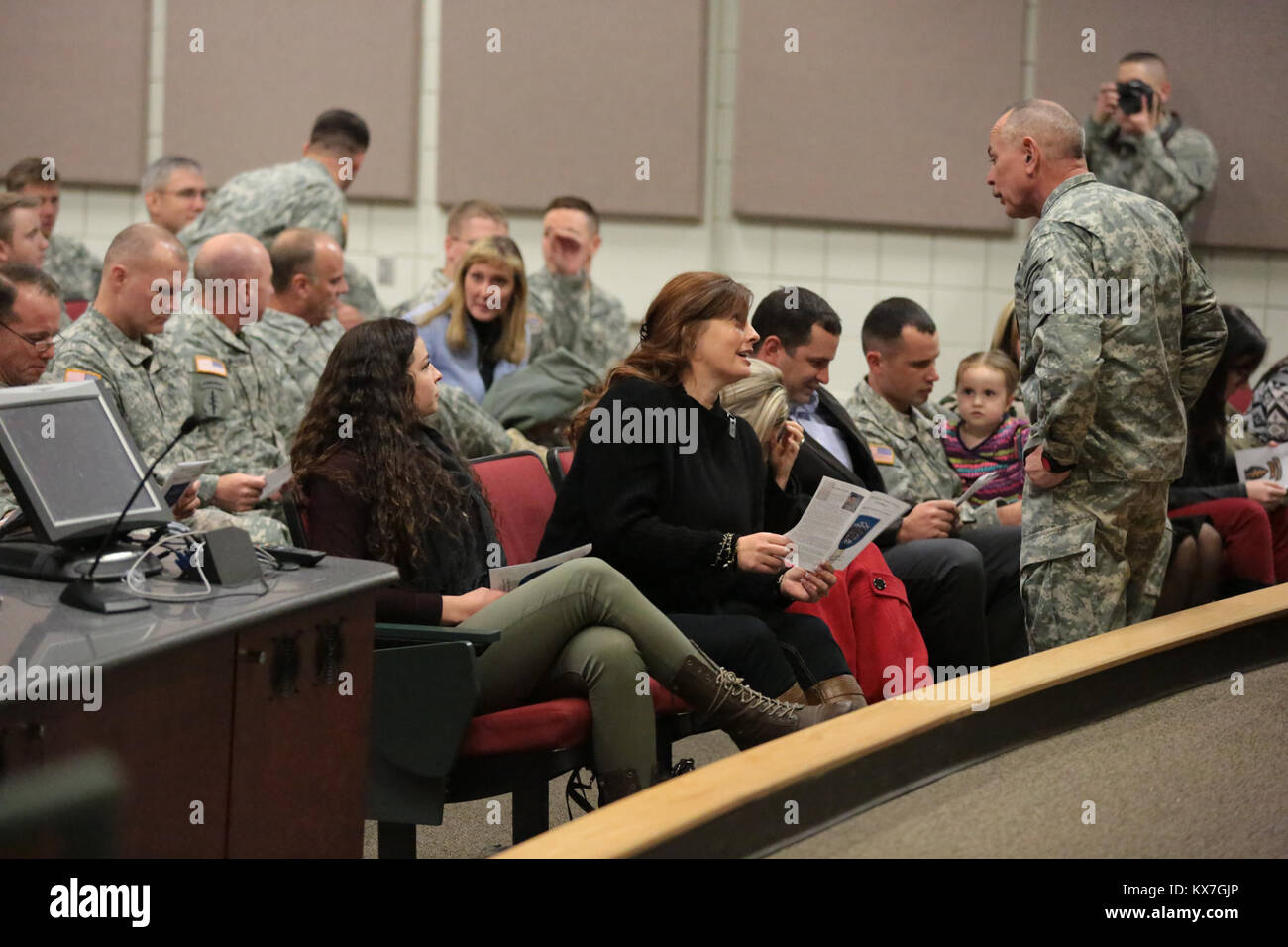 US Army National Guard change of command ceremony Stock Photo - Alamy