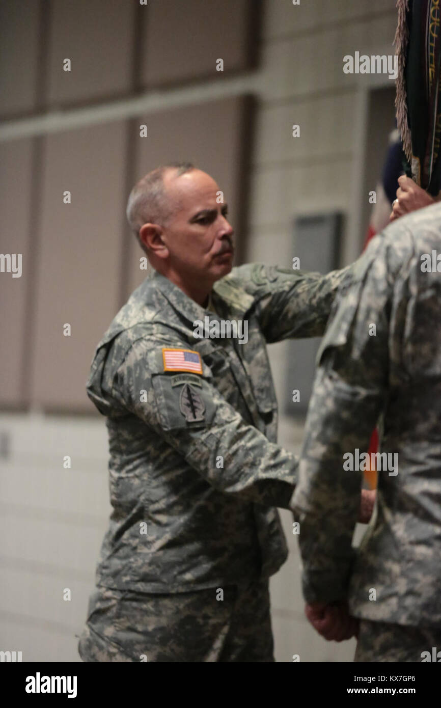 US Army National Guard change of command ceremony Stock Photo - Alamy