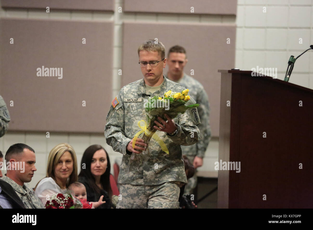 US Army National Guard change of command ceremony Stock Photo - Alamy