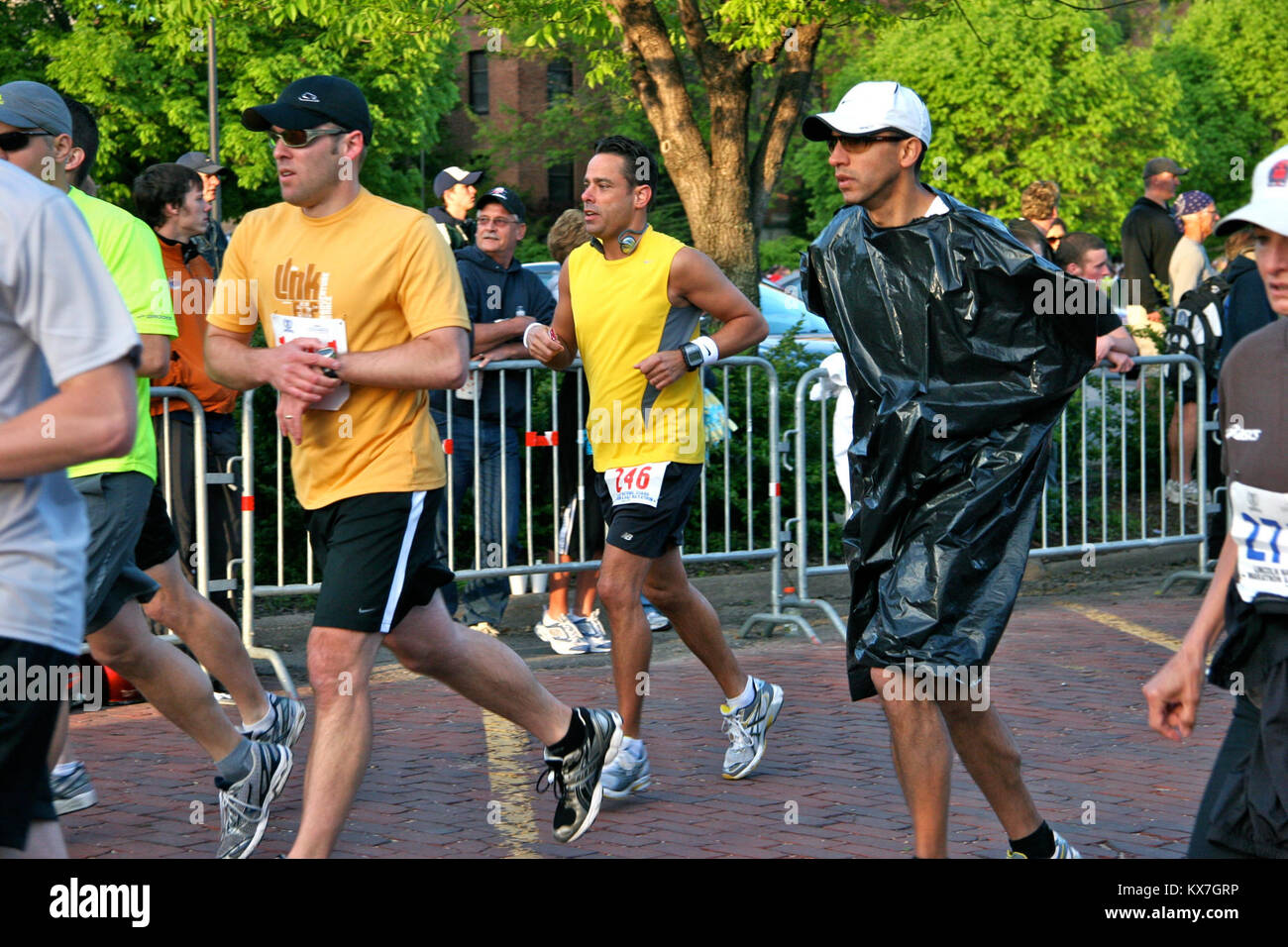 Photos of Utah National Guard Marathon Team competing at Lincoln ...