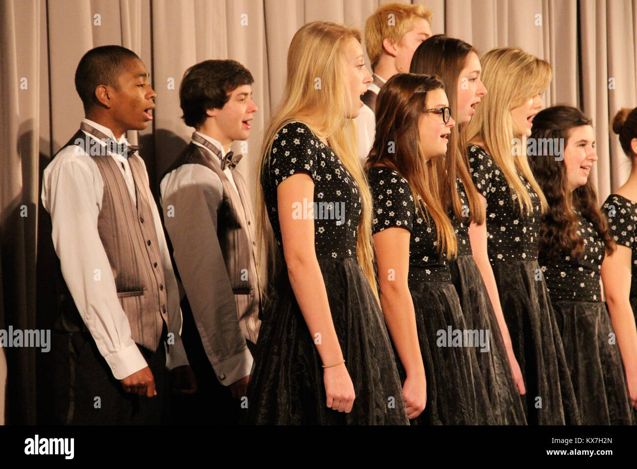 U.S. Army National Guard. Choir entertain at music concert Stock Photo ...
