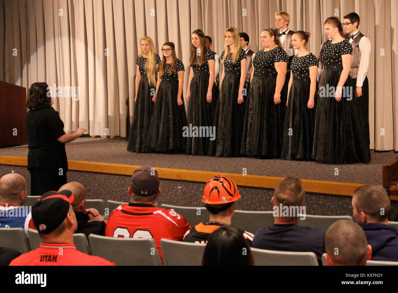 U.S. Army National Guard. Choir entertain at music concert Stock Photo ...