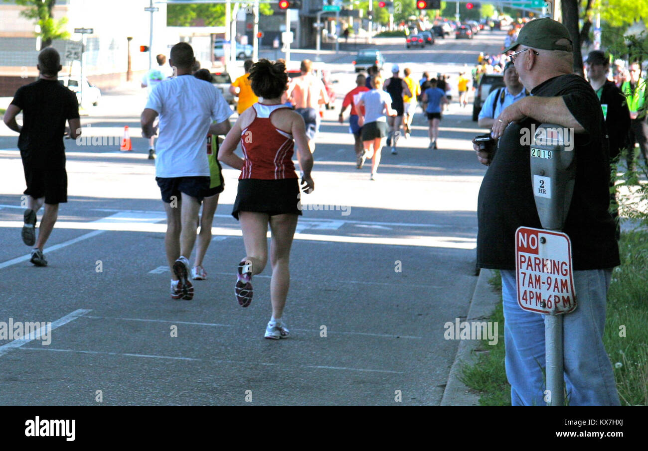Photos of Utah National Guard Marathon Team competing at Lincoln ...