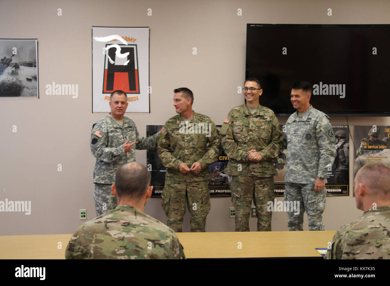 128th mpad hi-res stock photography and images - Alamy