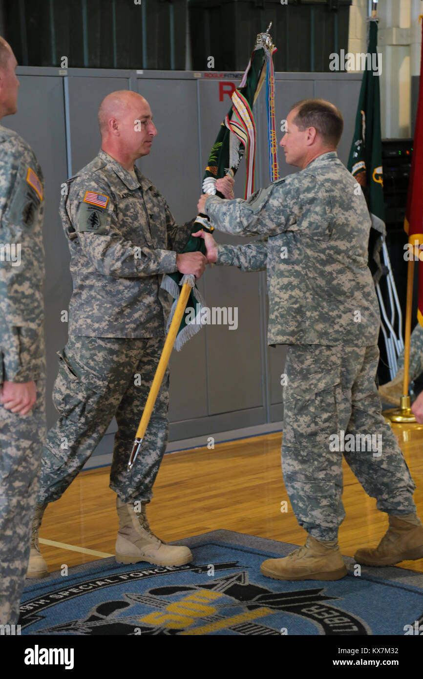 Soldiers of the 1/19th Special Forces Group gather in the Lehi Armory ...