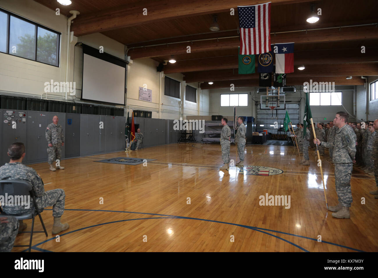 Soldiers of the 1/19th Special Forces Group gather in the Lehi Armory ...