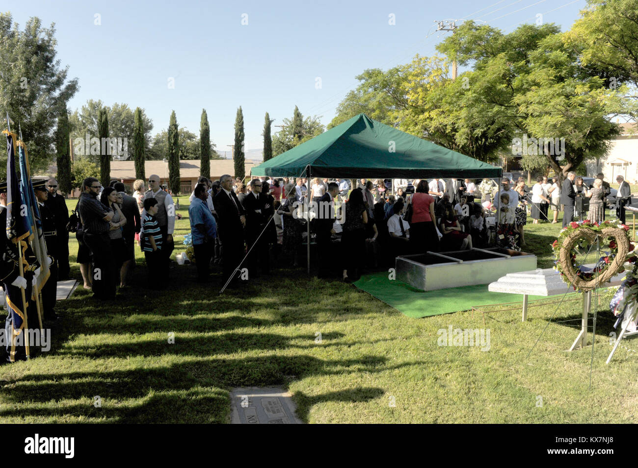US Army National Guard honor fallen fellow soldier at military funeral ...