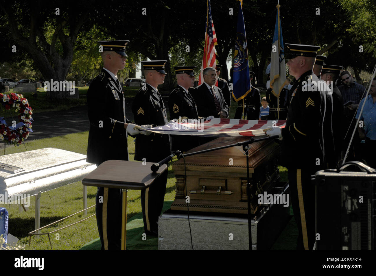 US Army National Guard honor fallen fellow soldier at military funeral ...