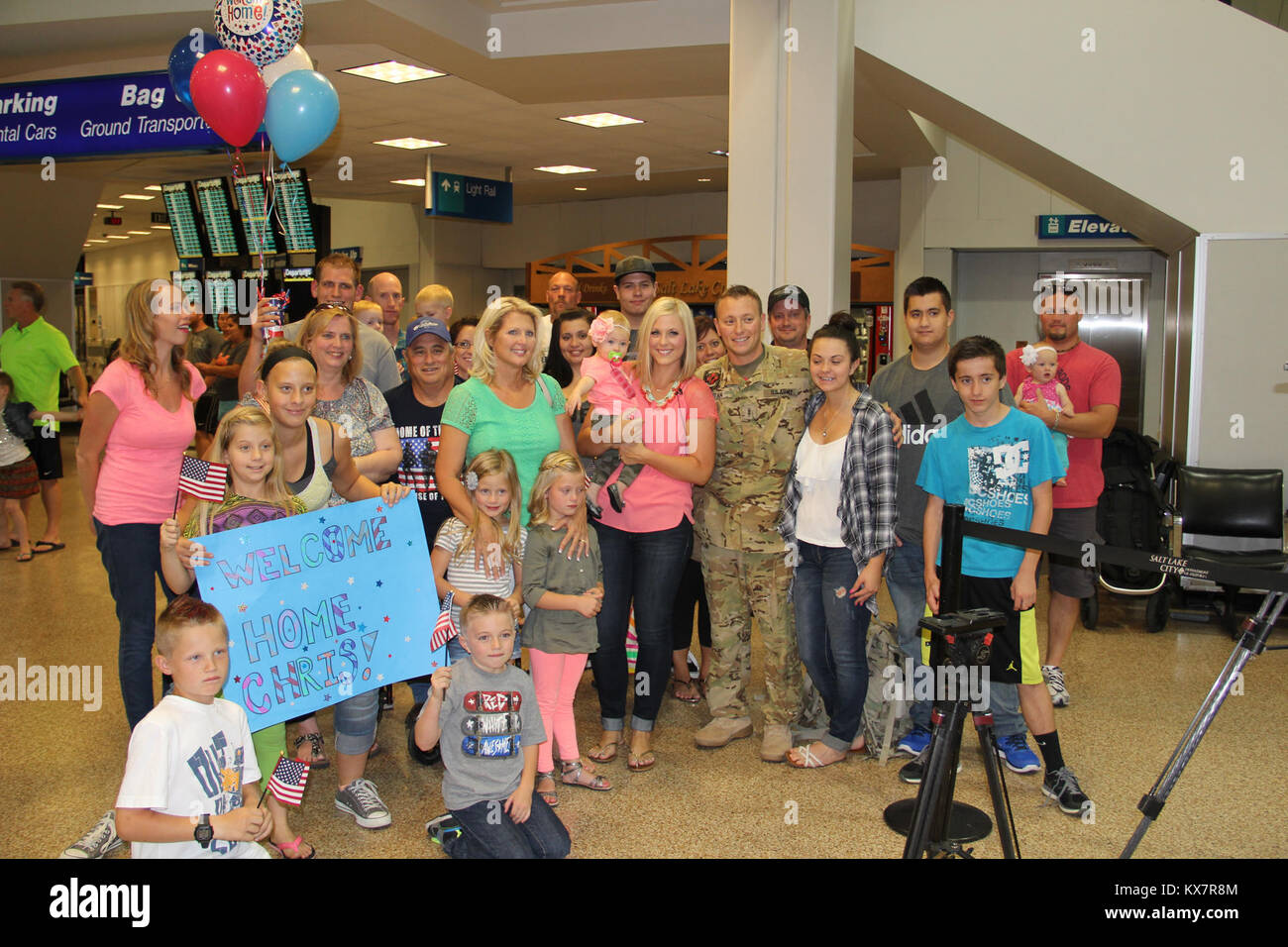 US Army National Guard welcome home from family and friends after ...