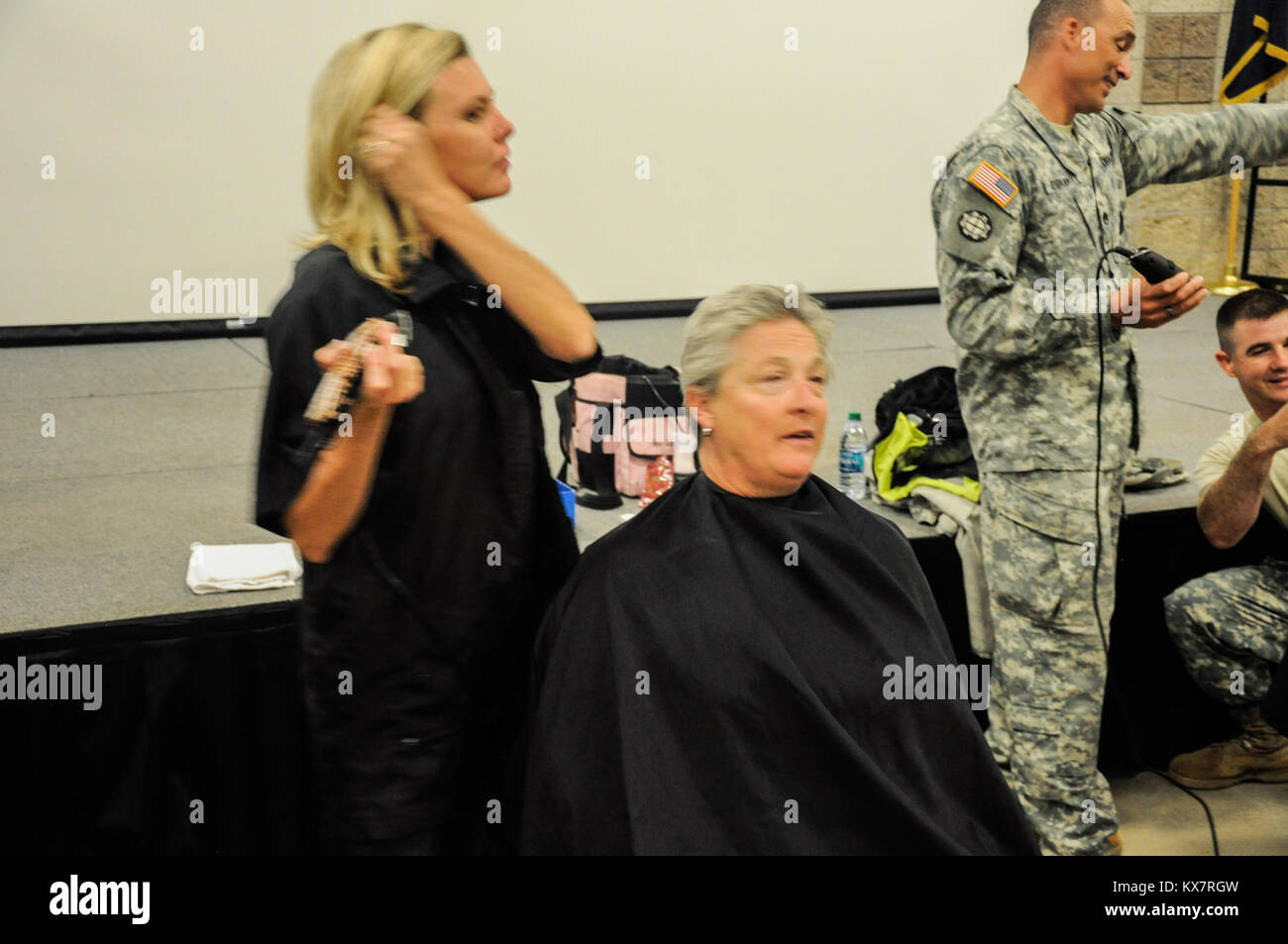 U.S. Army National Guard sponsored head shave for good causes Stock ...