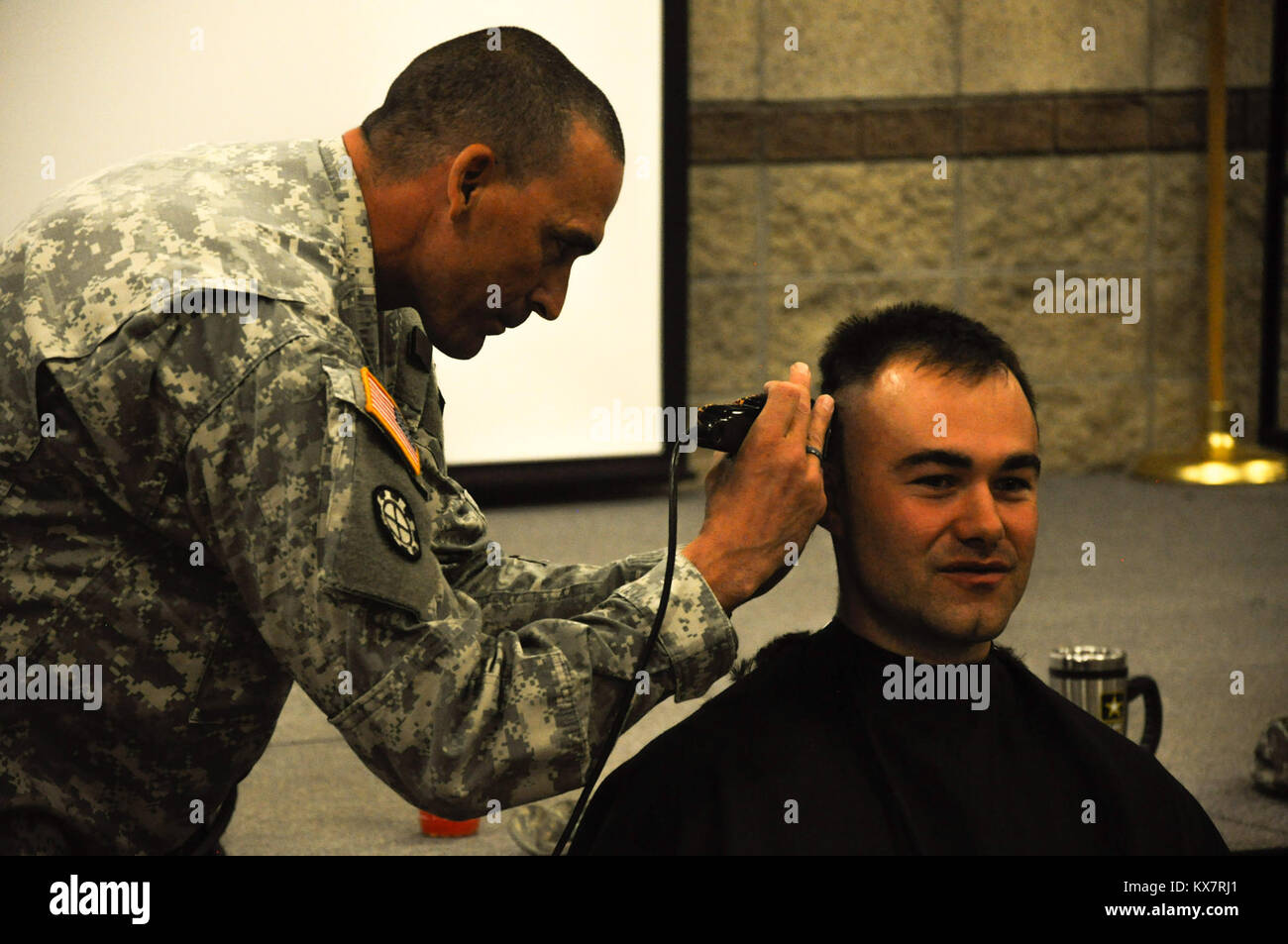 Sponsored head shave hi-res stock photography and images - Alamy