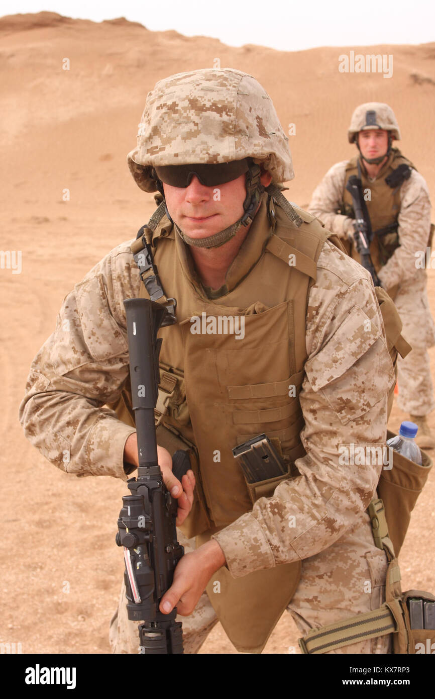 US Army military weapons training in the desert. Passing skills on to ...