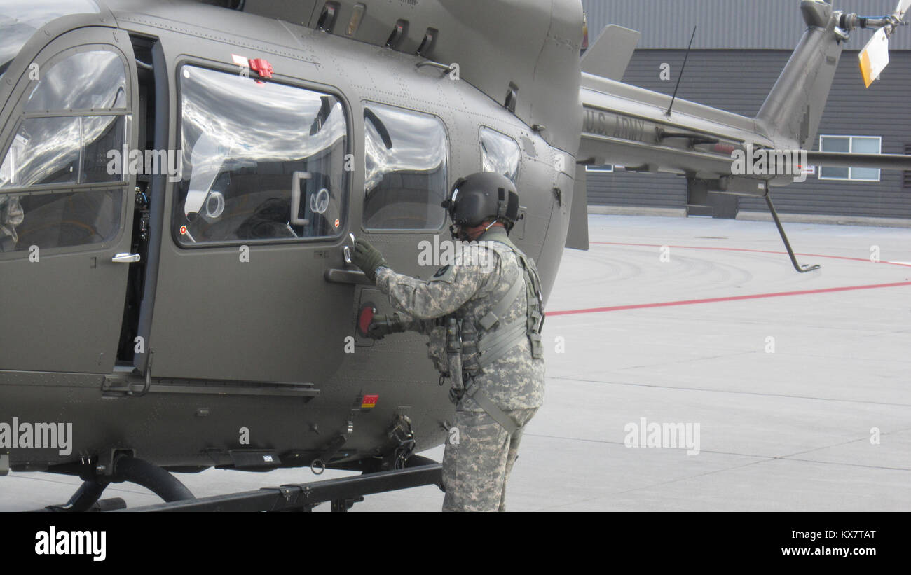 U.S. Army National Guard helicopter ready for mission Stock Photo - Alamy