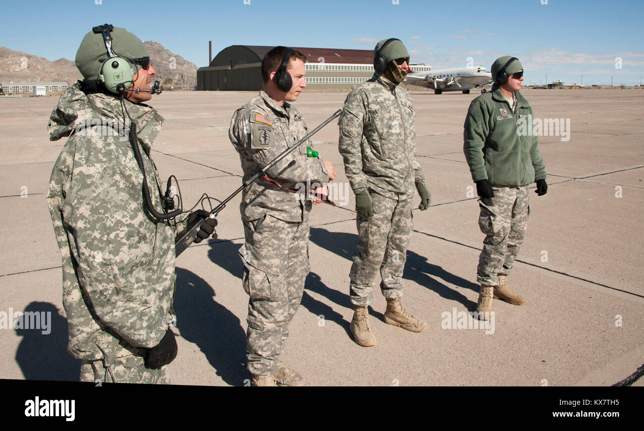 19th Special Forces Group of the Utah National Guard, launching and ...