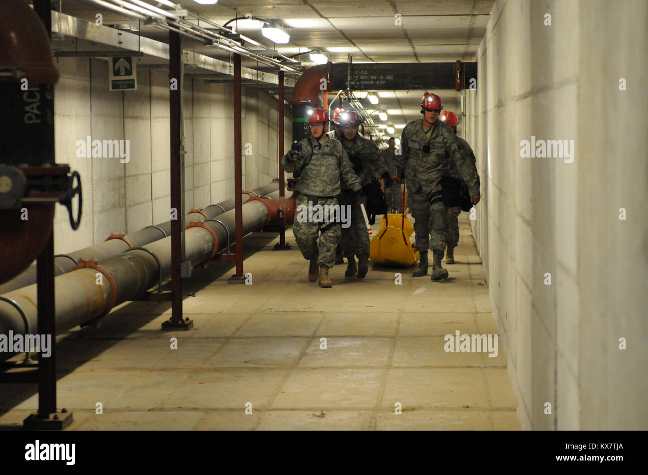 US Army National Guard search and extraction rescue team. Colorado ...
