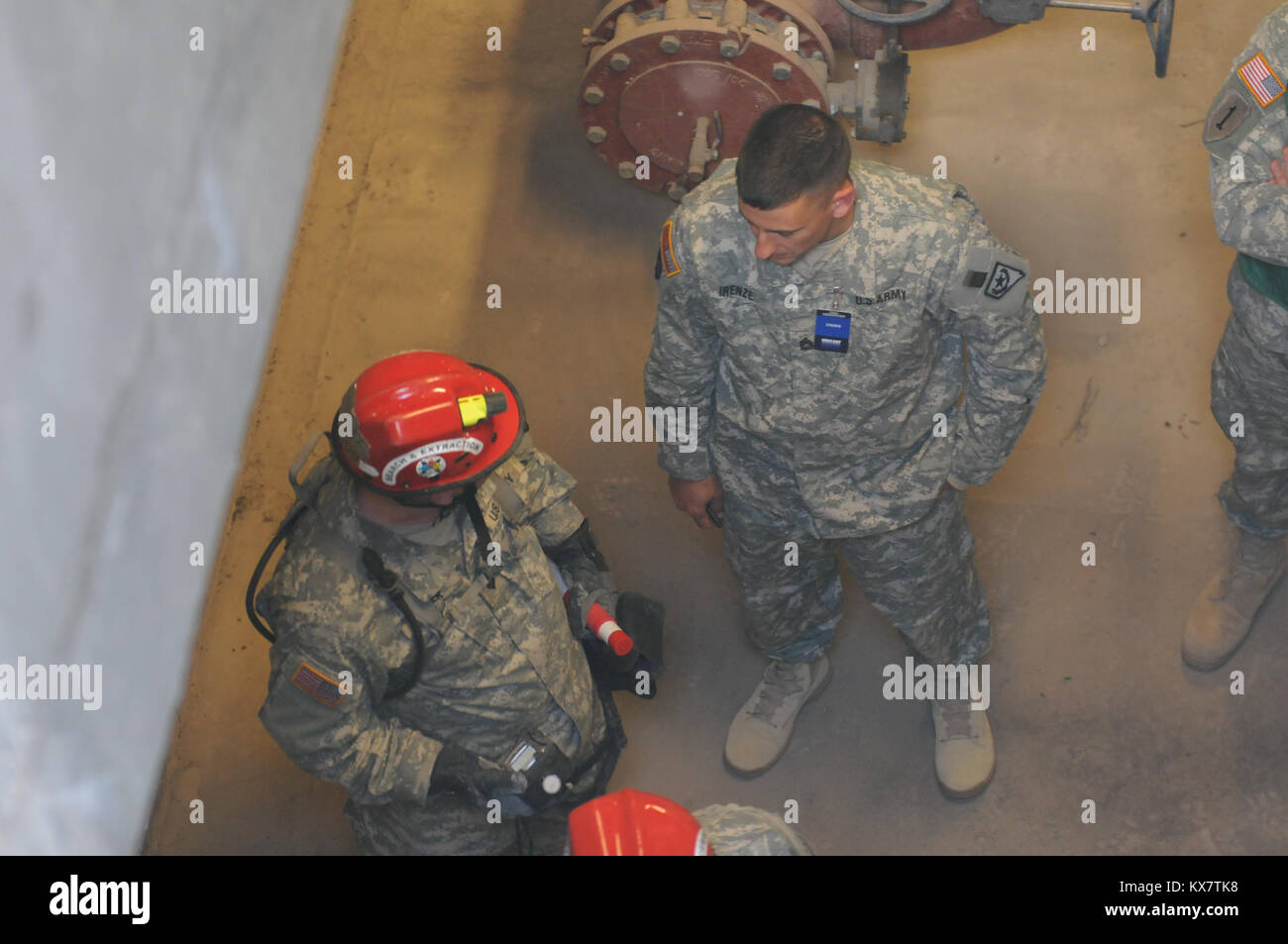 US Army National Guard search and extraction rescue team. Colorado ...