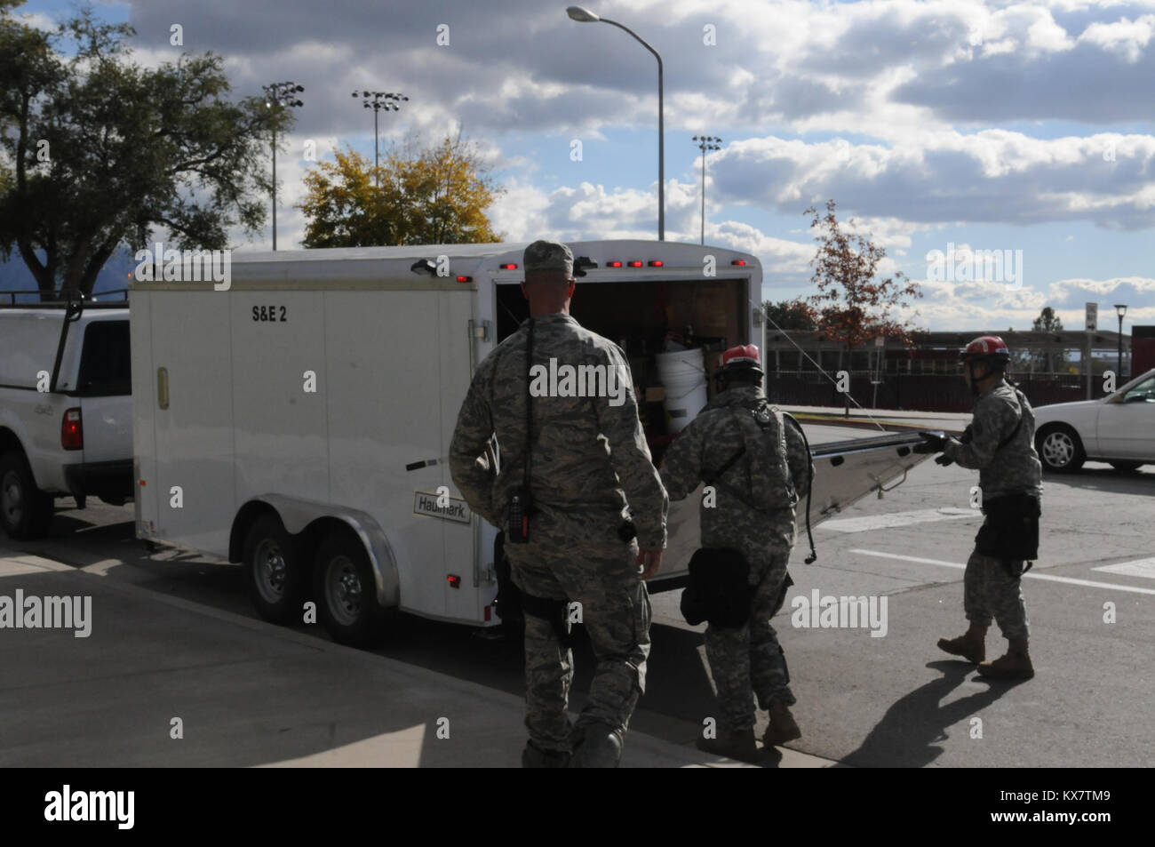 US Army National Guard search and extraction rescue team. Colorado ...
