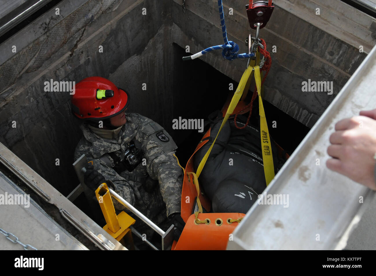 US Army National Guard search and extraction rescue team. Colorado ...