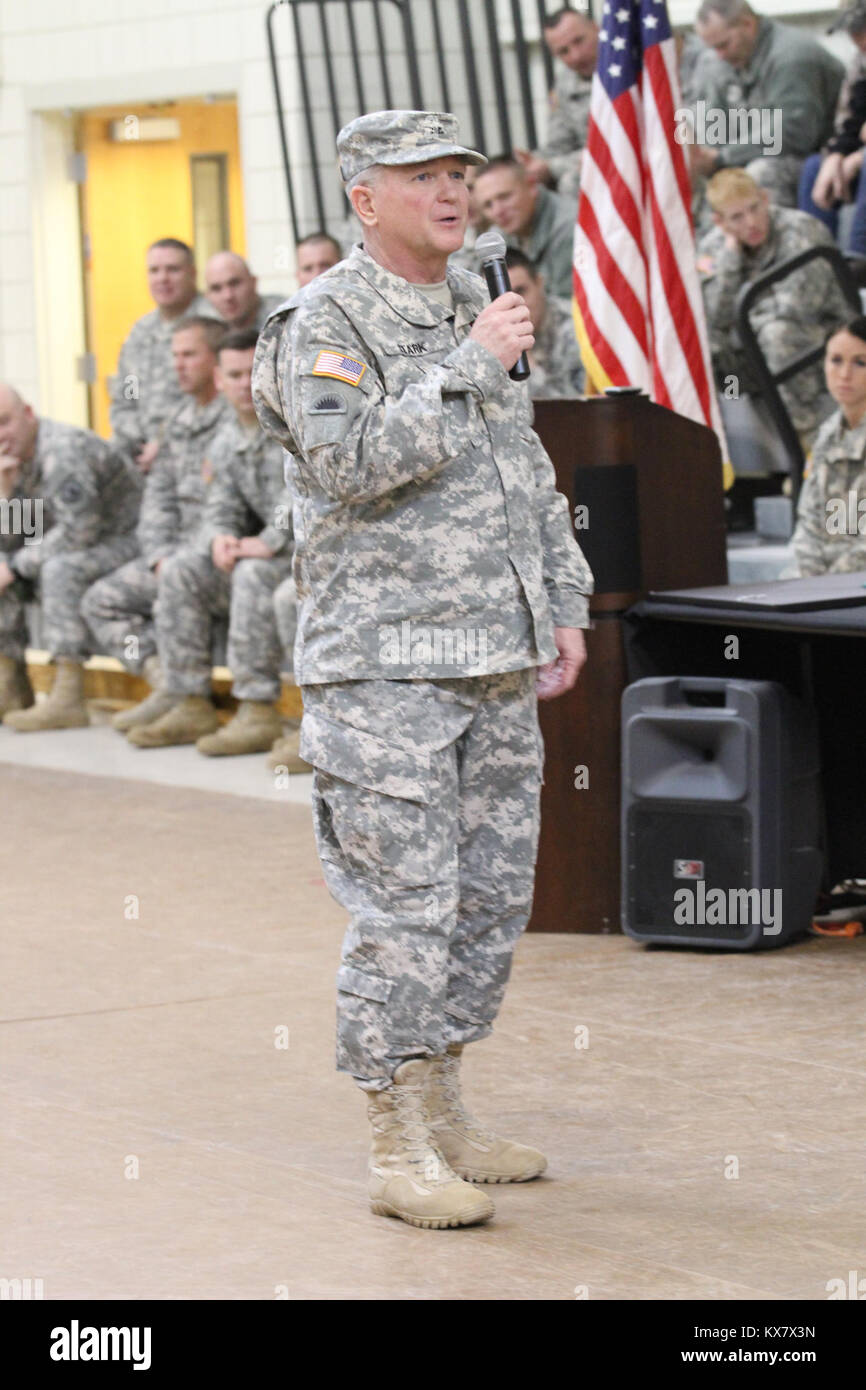 US Army National Guard change of command ceremony Stock Photo - Alamy