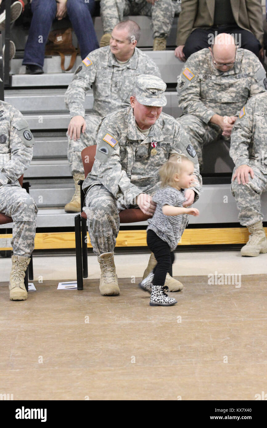 US Army National Guard change of command ceremony Stock Photo - Alamy