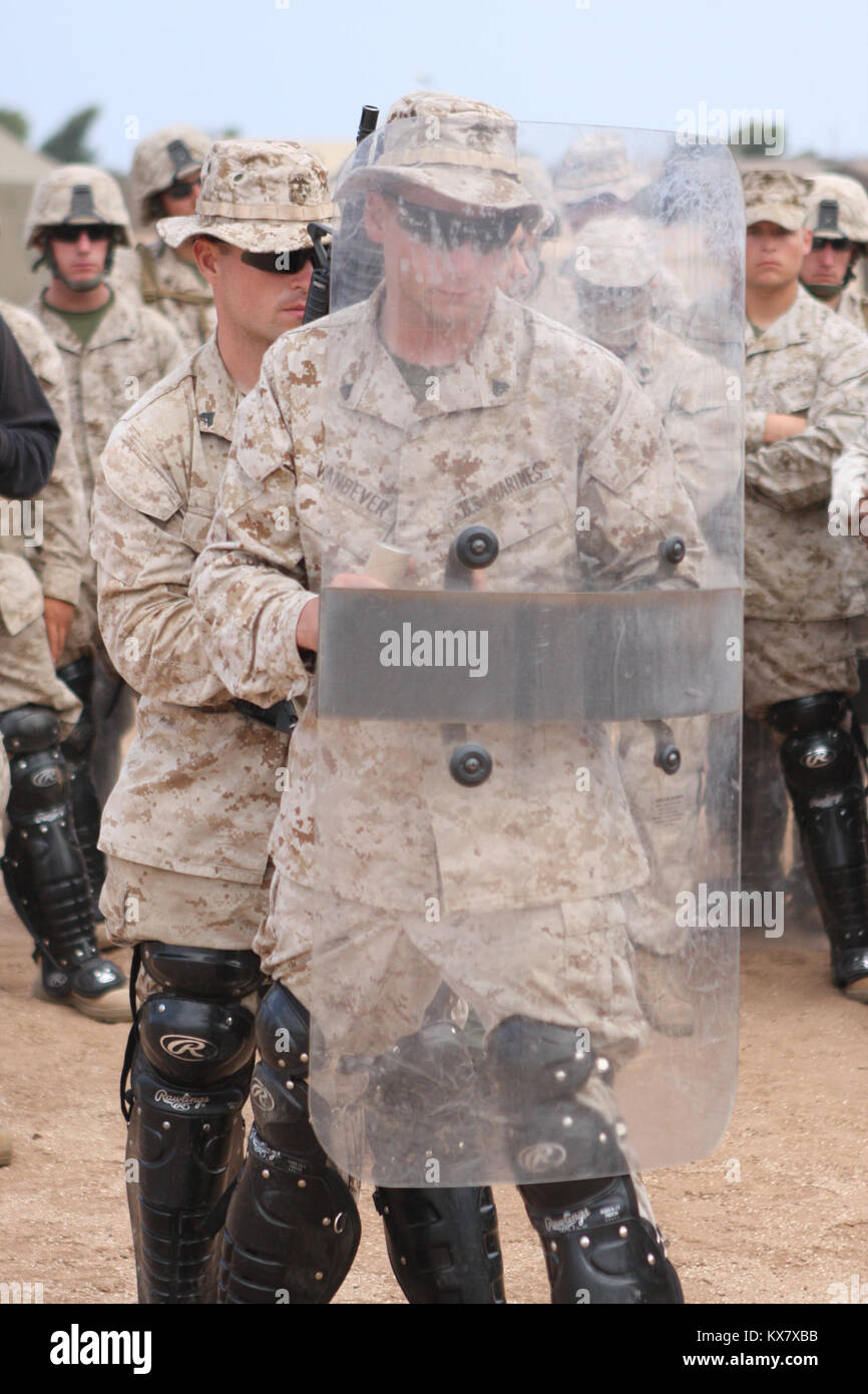 Marines, Moroccan soldiers train on non-lethal tactics, weapons during ...