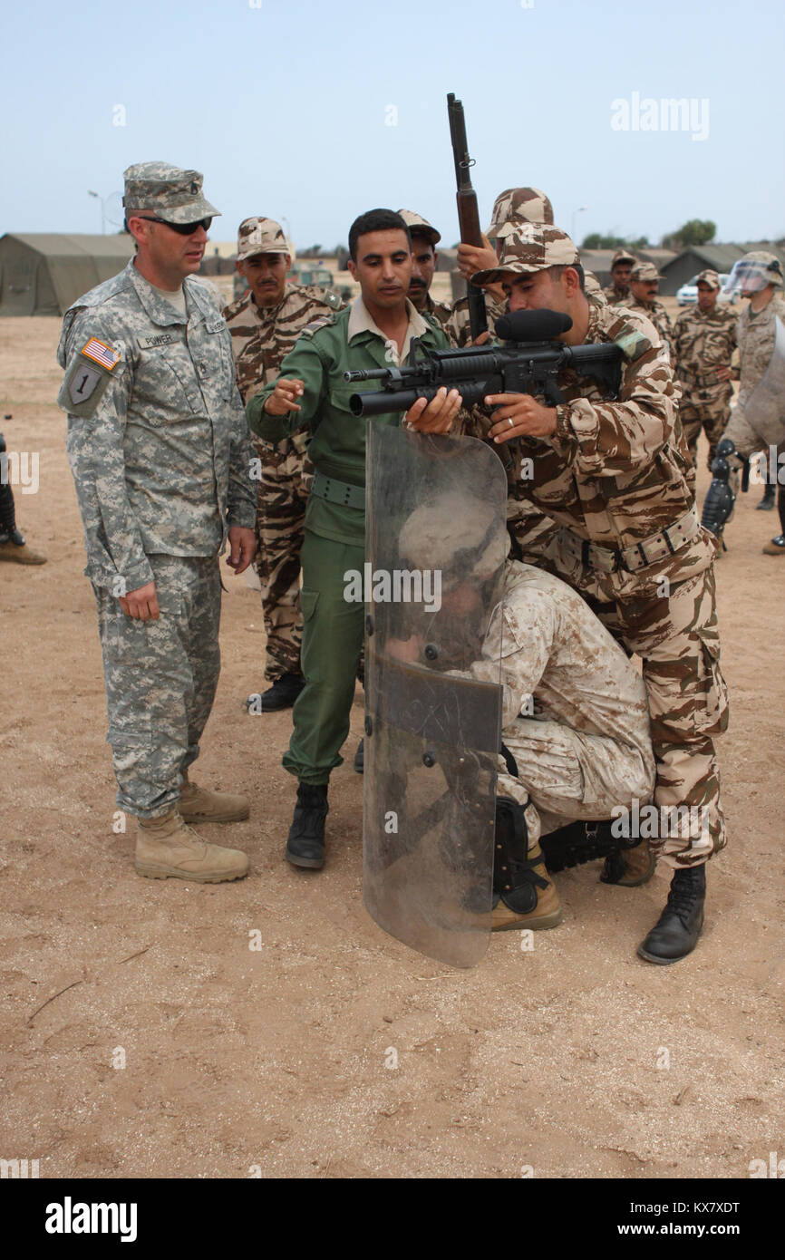 Marines, Moroccan soldiers train on non-lethal tactics, weapons during ...