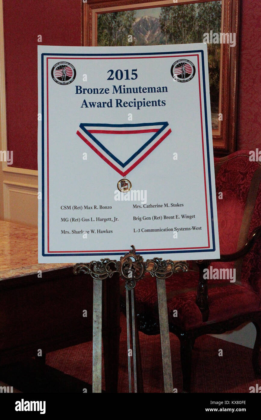 US Army National Guard awards presentation ceremony. Bronze Minuteman ...