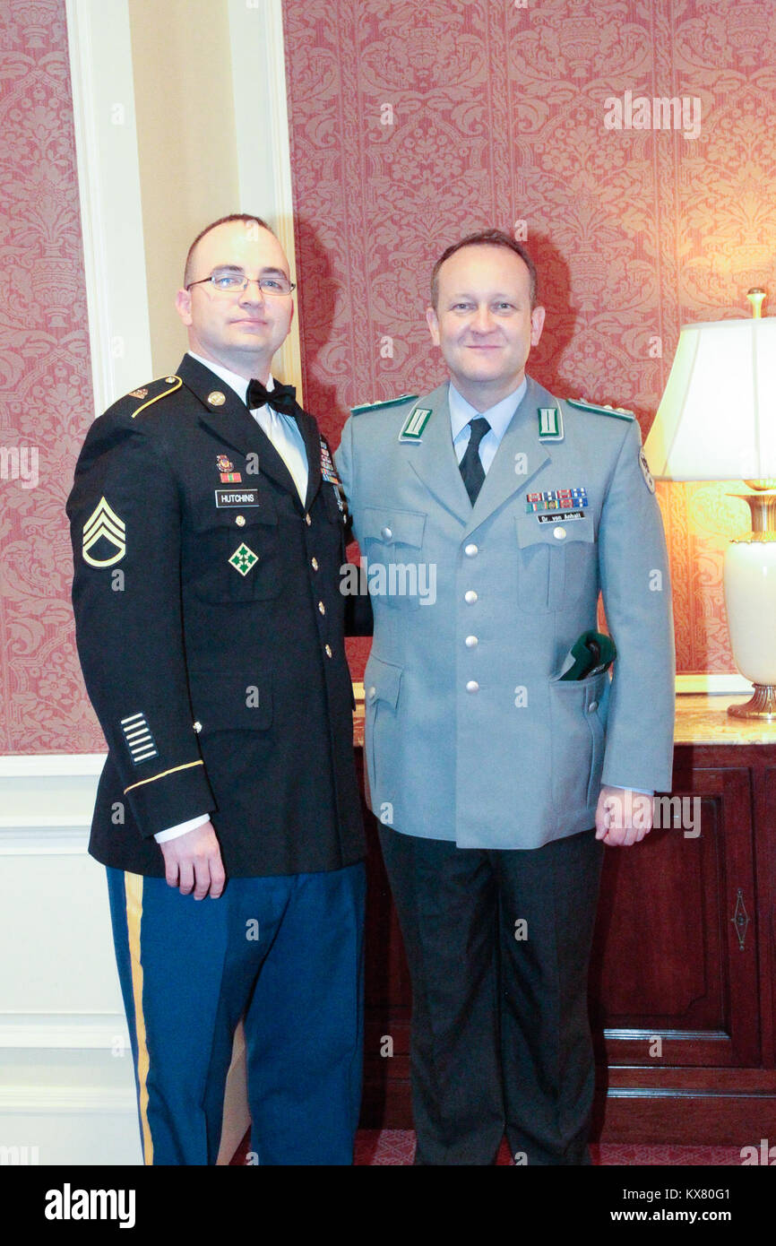 US Army National Guard awards presentation ceremony. Bronze Minuteman ...