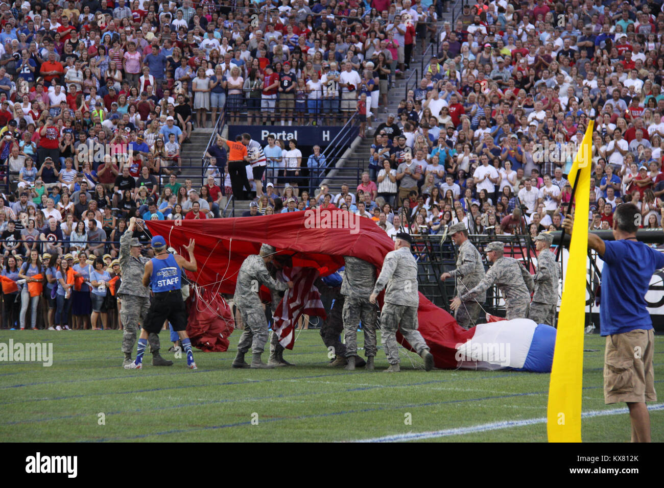 US Army National Guard perform ceremonial duties at celebration event ...