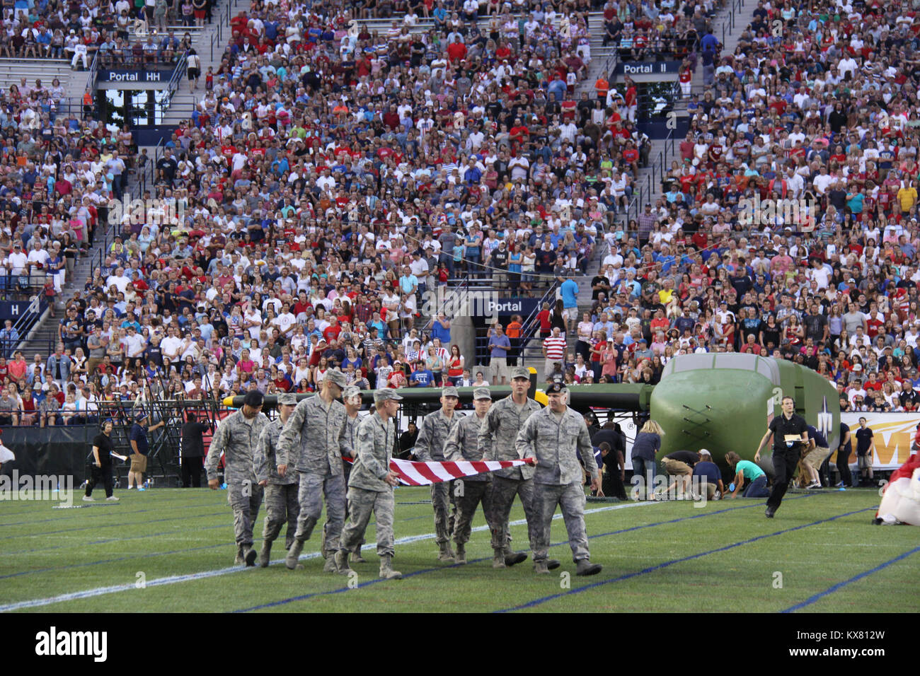 US Army National Guard perform ceremonial duties at celebration event ...
