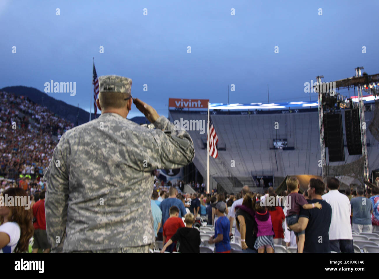 US Army National Guard perform ceremonial duties at celebration event ...