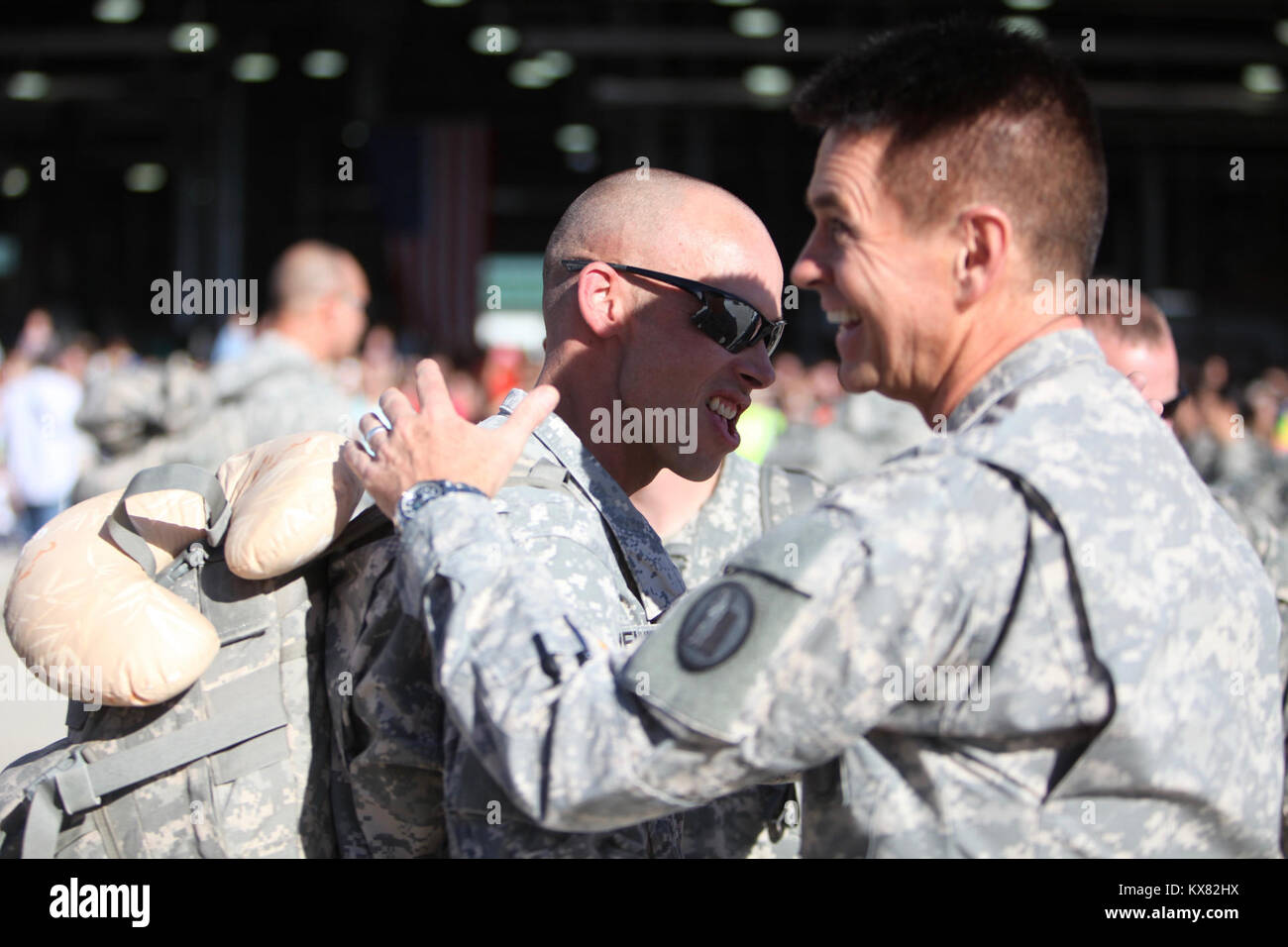 U.S. Army National Guard leaving for deployment with wave goodbye from ...