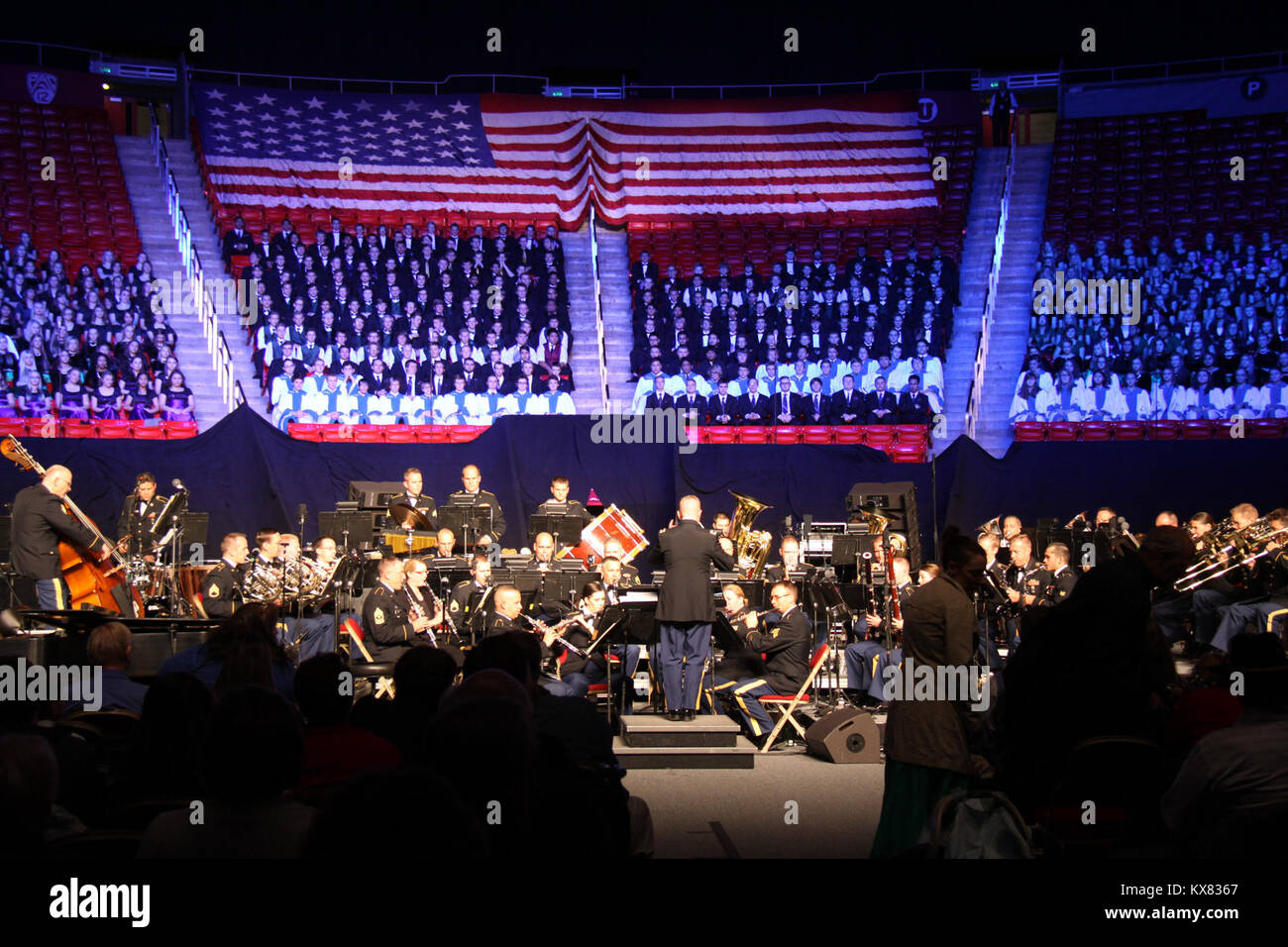 U.S. Army National Guard band with choir perform at music concert in ...