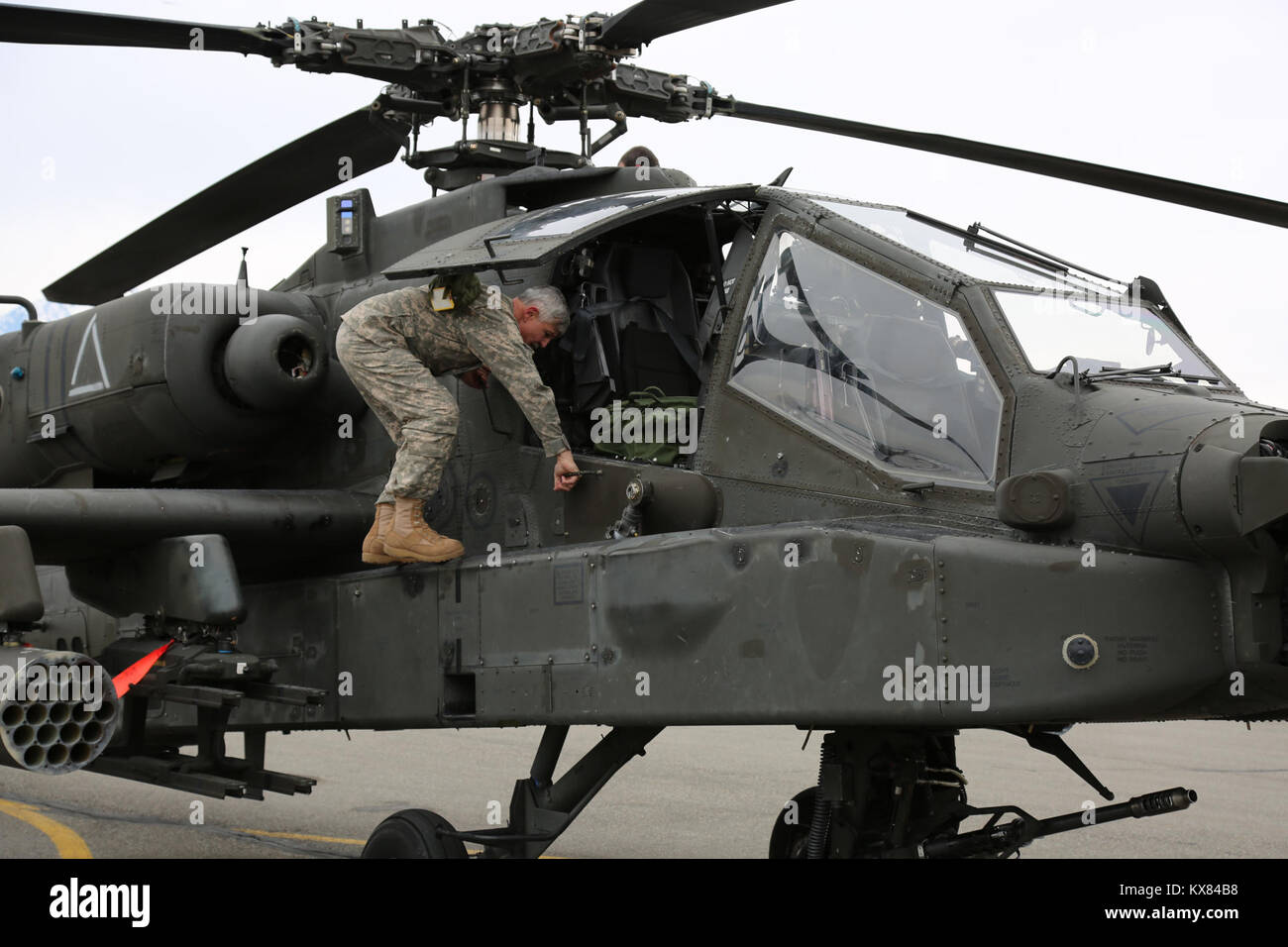 US Army National Guard veteran AH-64 Apache helicopter pilot flying ...