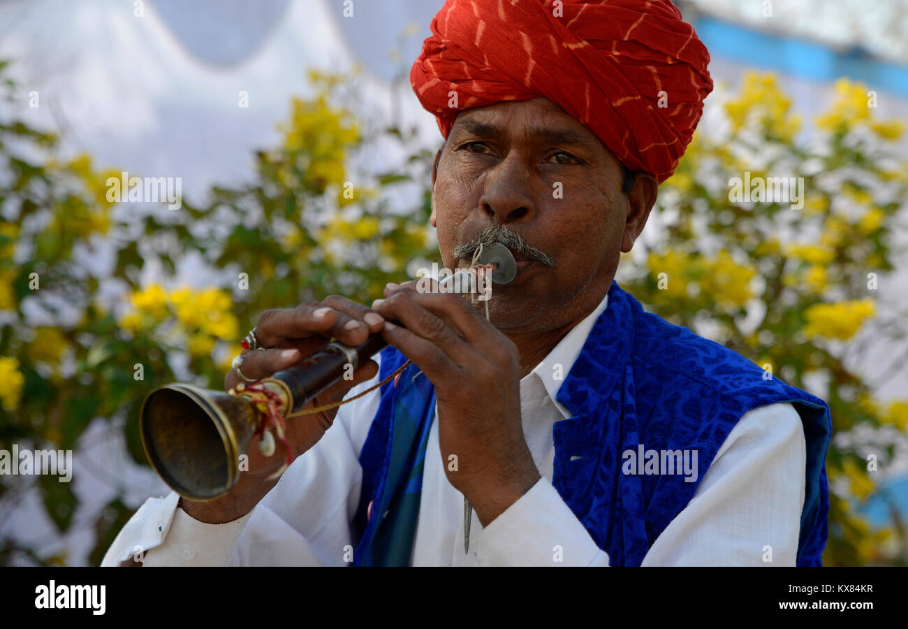 Indian classical arts hi-res stock photography and images - Alamy