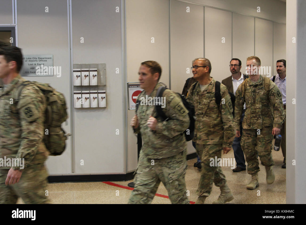 Soldiers of the 141st and 142nd Military Intelligence returned home at ...