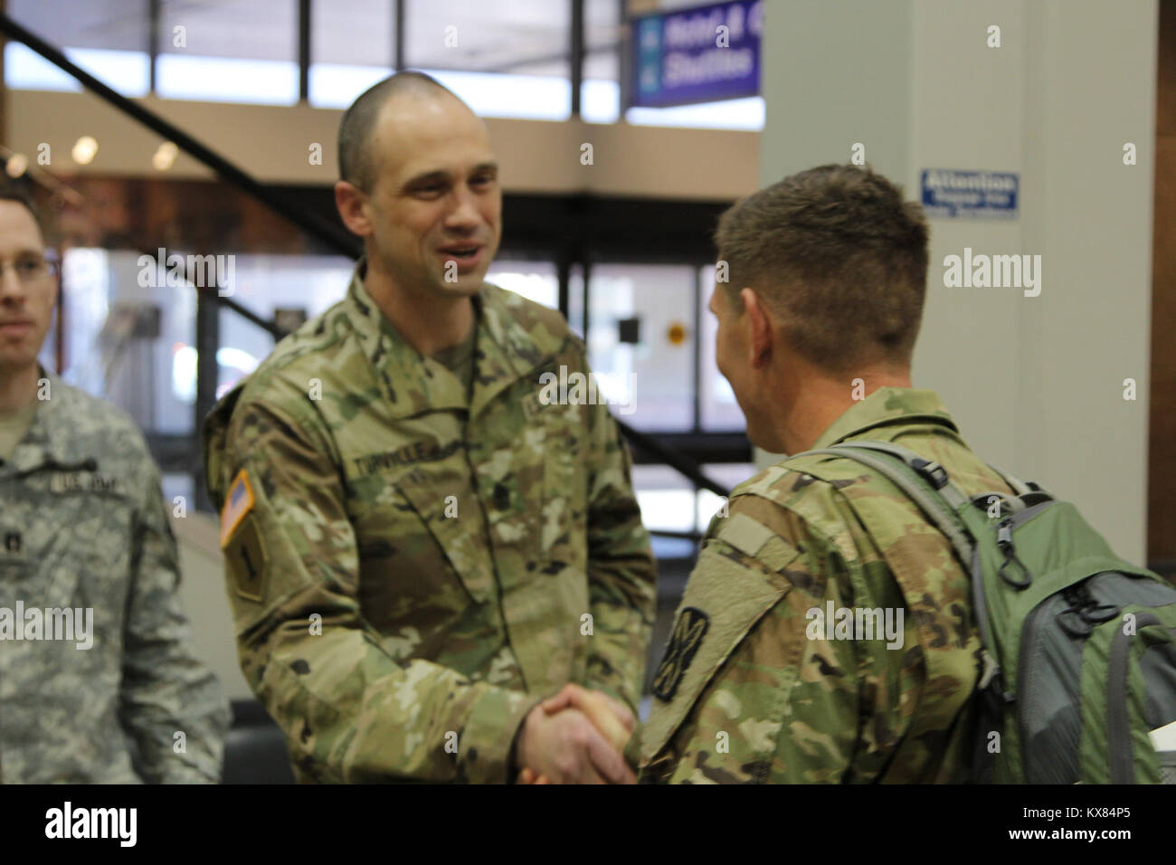 Soldiers of the 141st and 142nd Military Intelligence returned home at ...