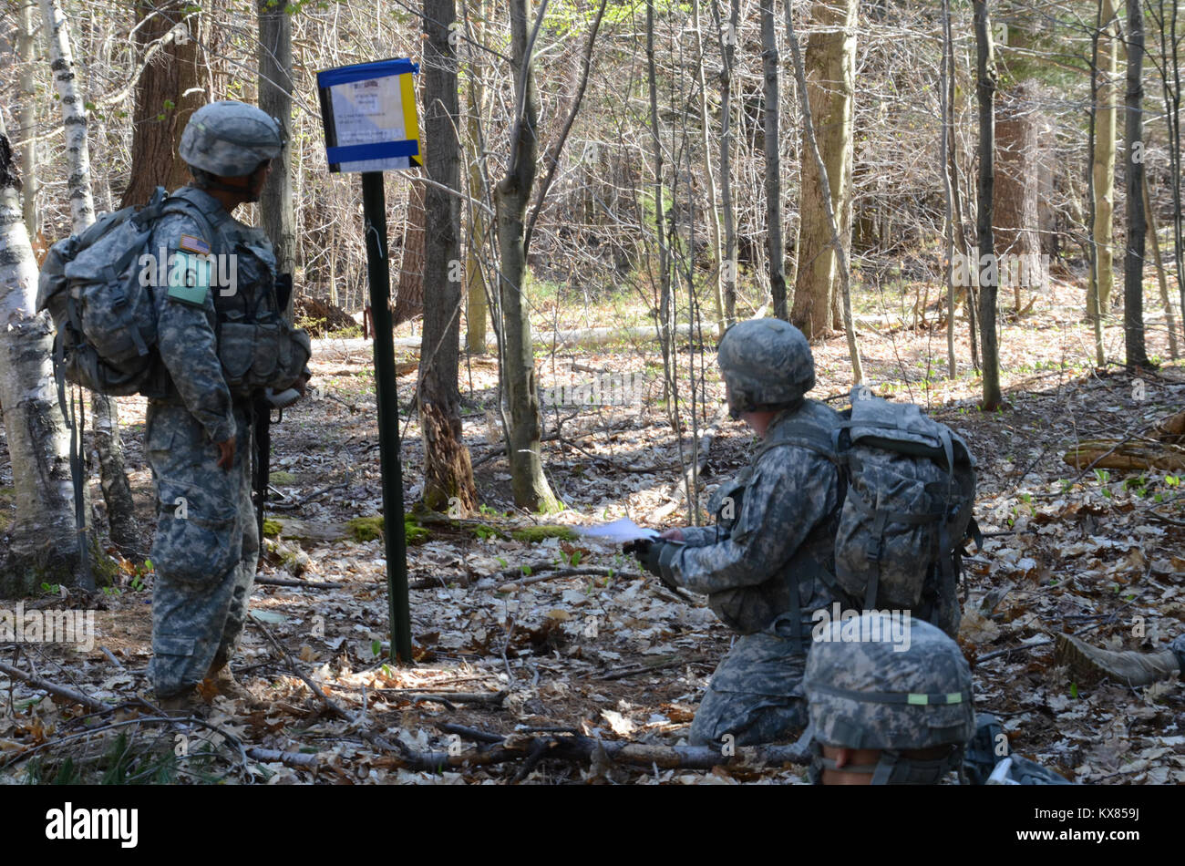 US Army National Guard military training in the field. Practicing ...