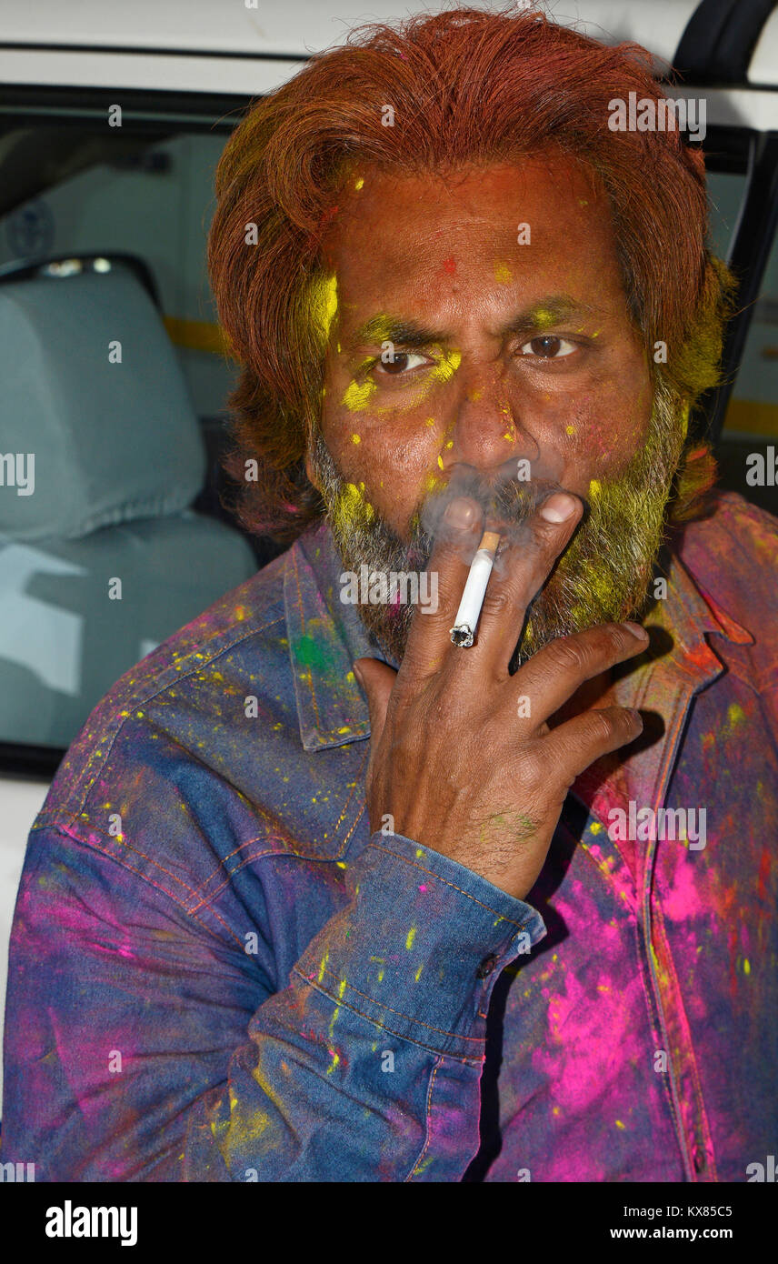 Close up of a young Indian smoking cigarette Stock Photo - Alamy