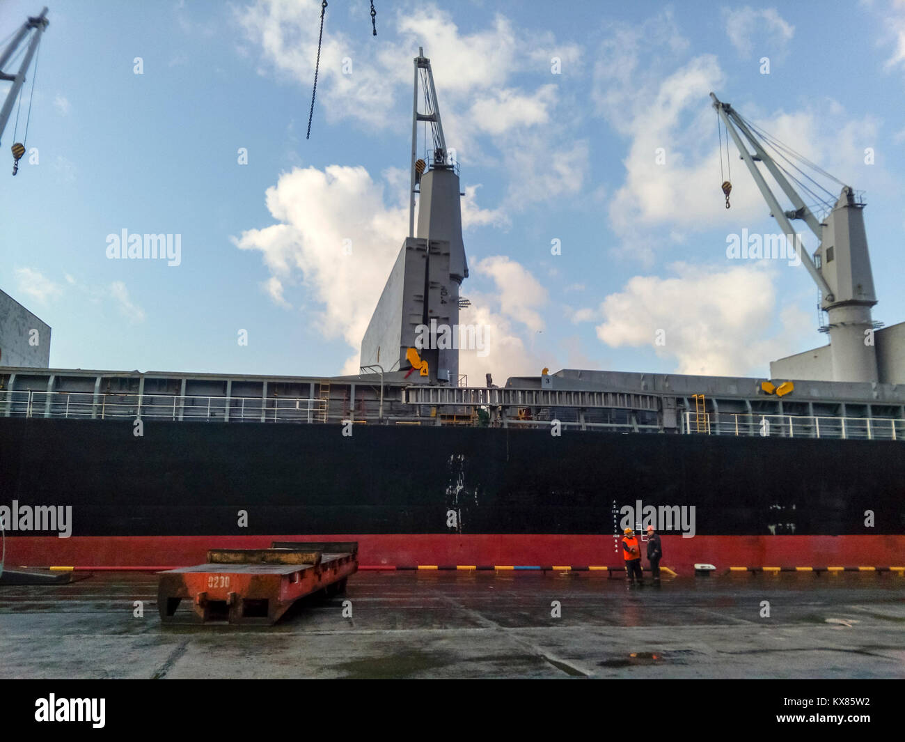Coal transshipment hi-res stock photography and images - Alamy