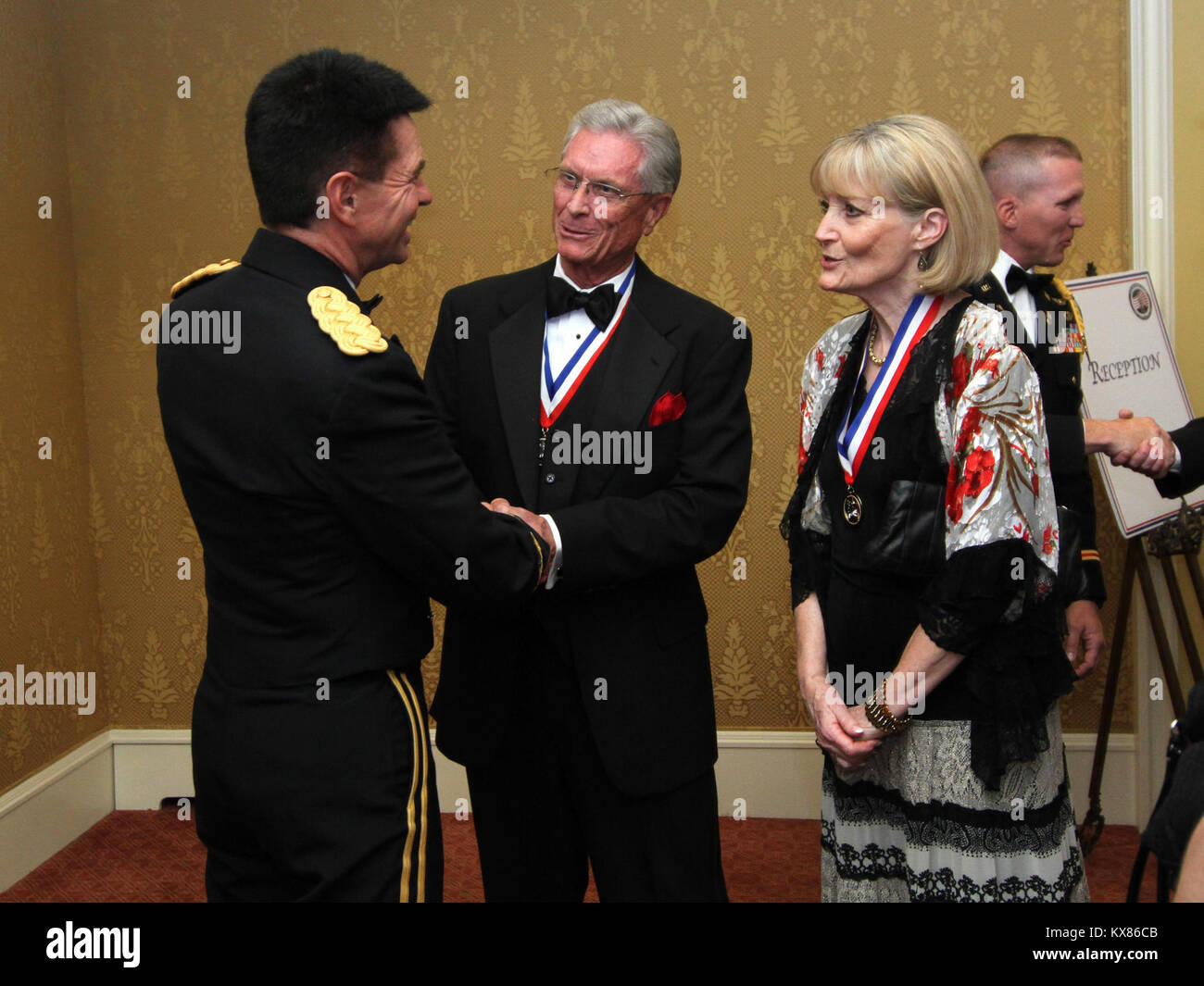 The Honorary Colonels Corps of Utah hosts the 2016 Bronze Minuteman ...