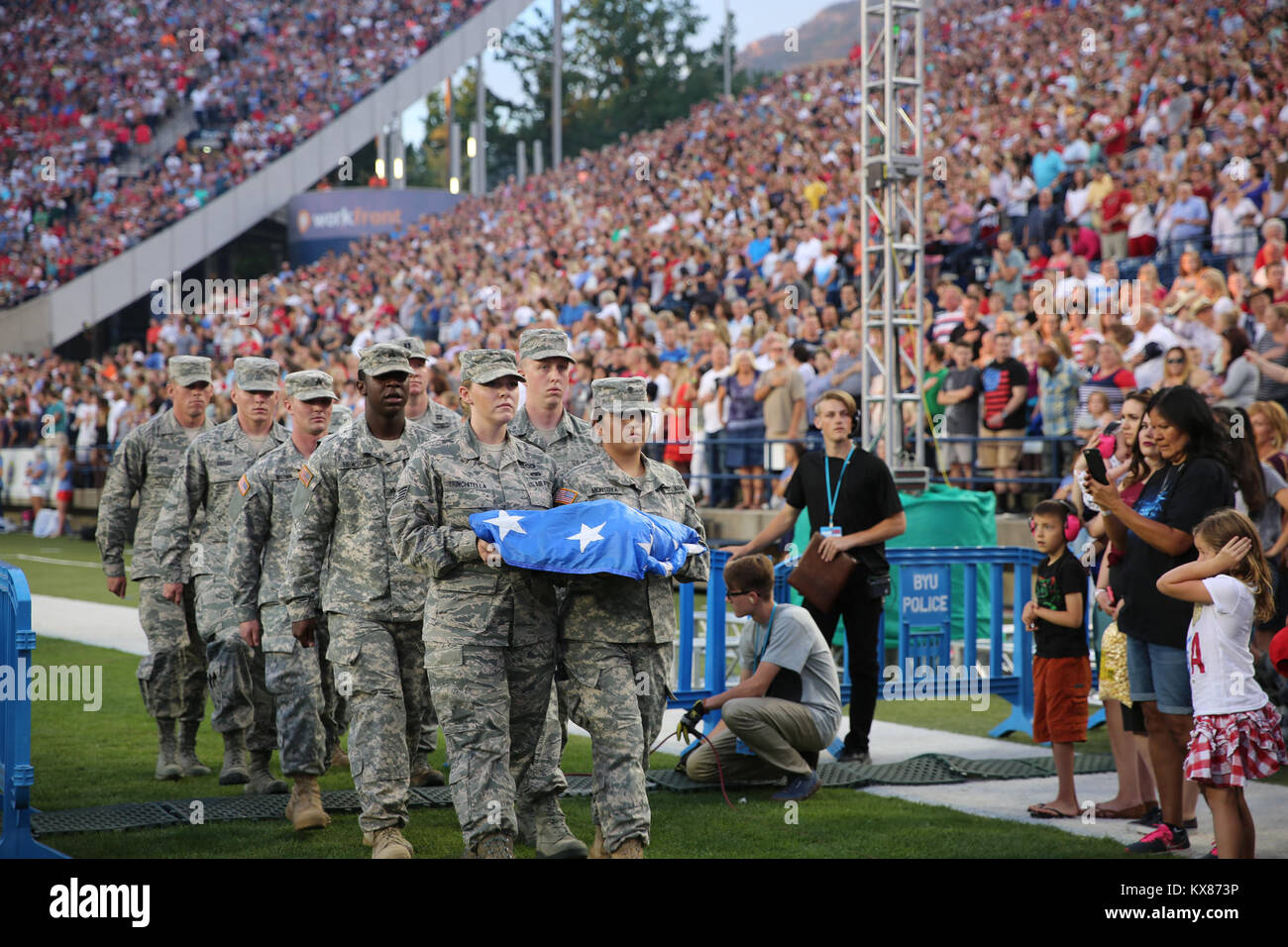 US Army National Guard perform ceremonial duties at celebration event ...