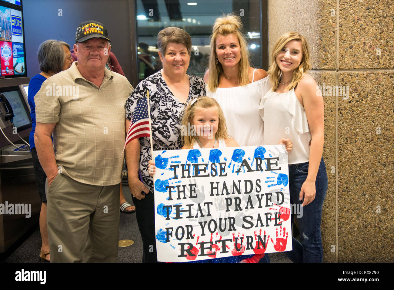 US Army National Guard welcome home from exited family and friends ...